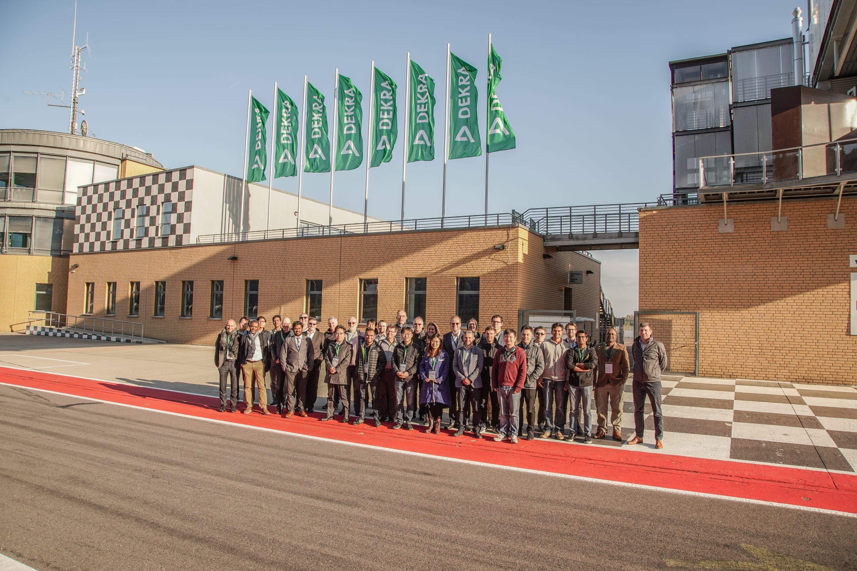 5GAA C-V2X testing event in Europe successfully demonstrates ...